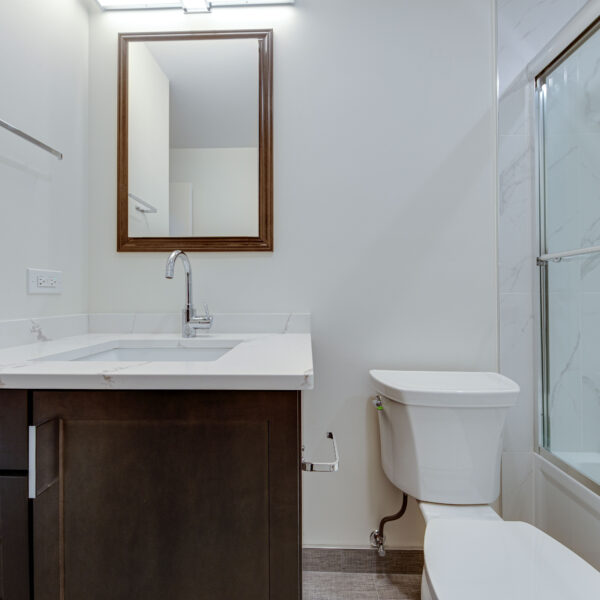 Bathroom Quartz Countertops Calacatta Mystic